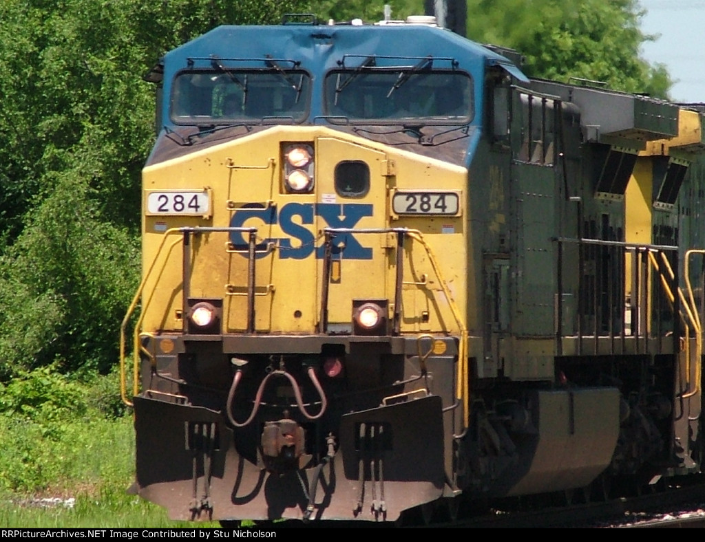 Southbound CSX fills he frame as it prepares to rumble across the diamonds at Marion OH.